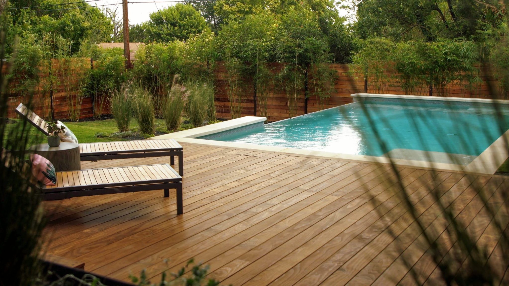 7 Modern Pool Decking Ideas | Kebony Global