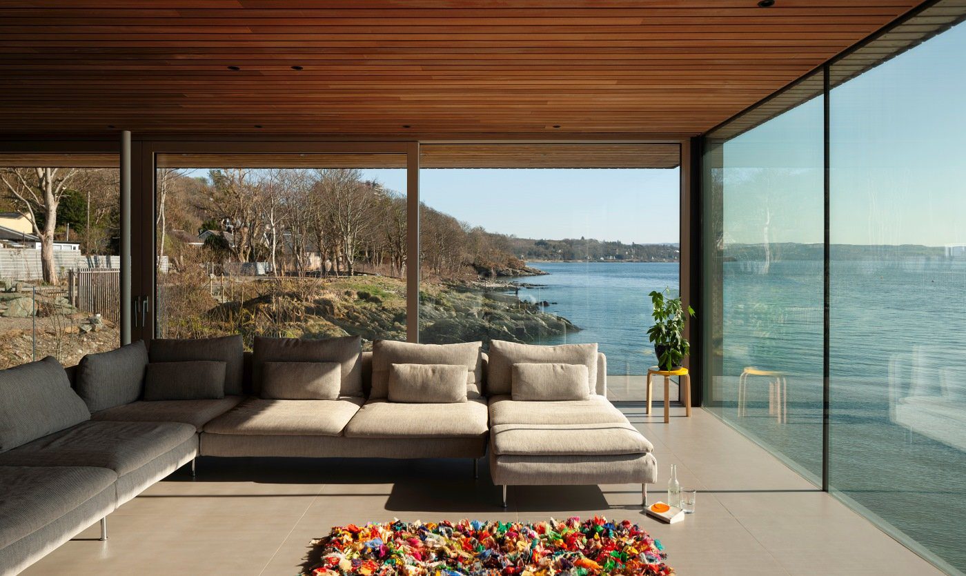 Rock Cove, a house suspended between sky and sea | Kebony Global